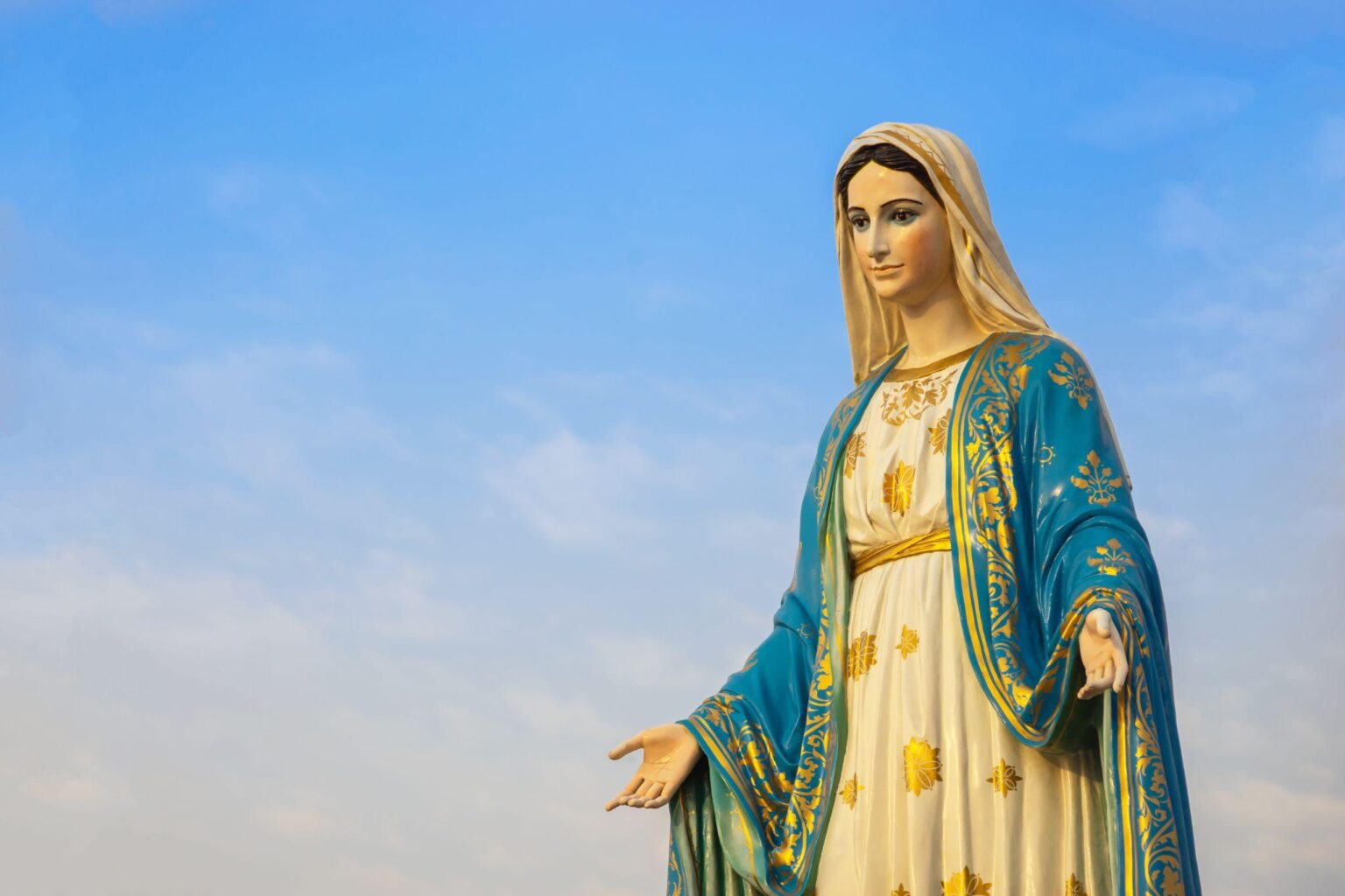 Your Guide to Italian Assumption of Mary Celebrations - Italian ...